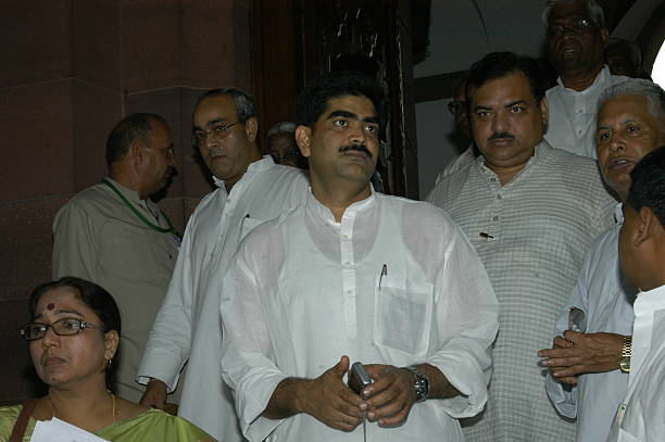 Former RJD MP Mohammad Shahabuddin passes away in Delhi due to covid-19 ...